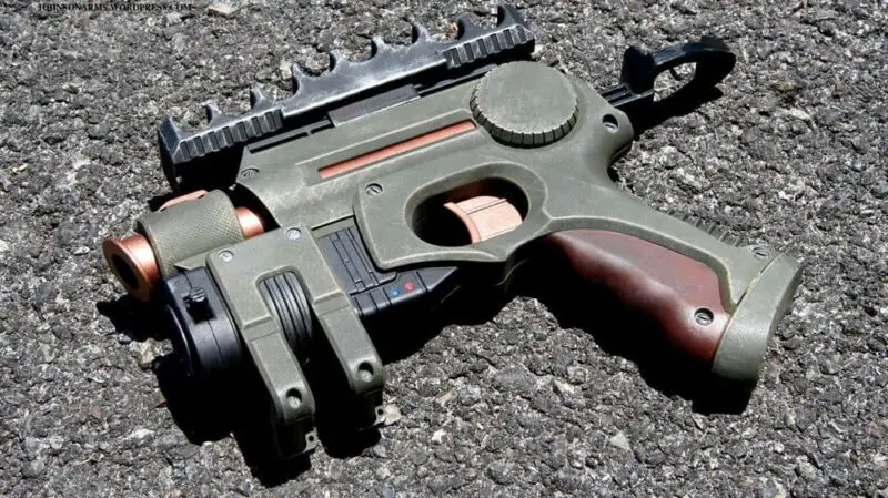 Getting NERFed: examples of toy guns turned into cool LARP props ...